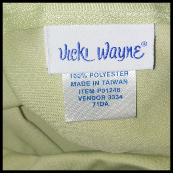 Vicki Wayne | Tops | Vintage Vicki Wayne Zipped Turtleneck | Poshmark